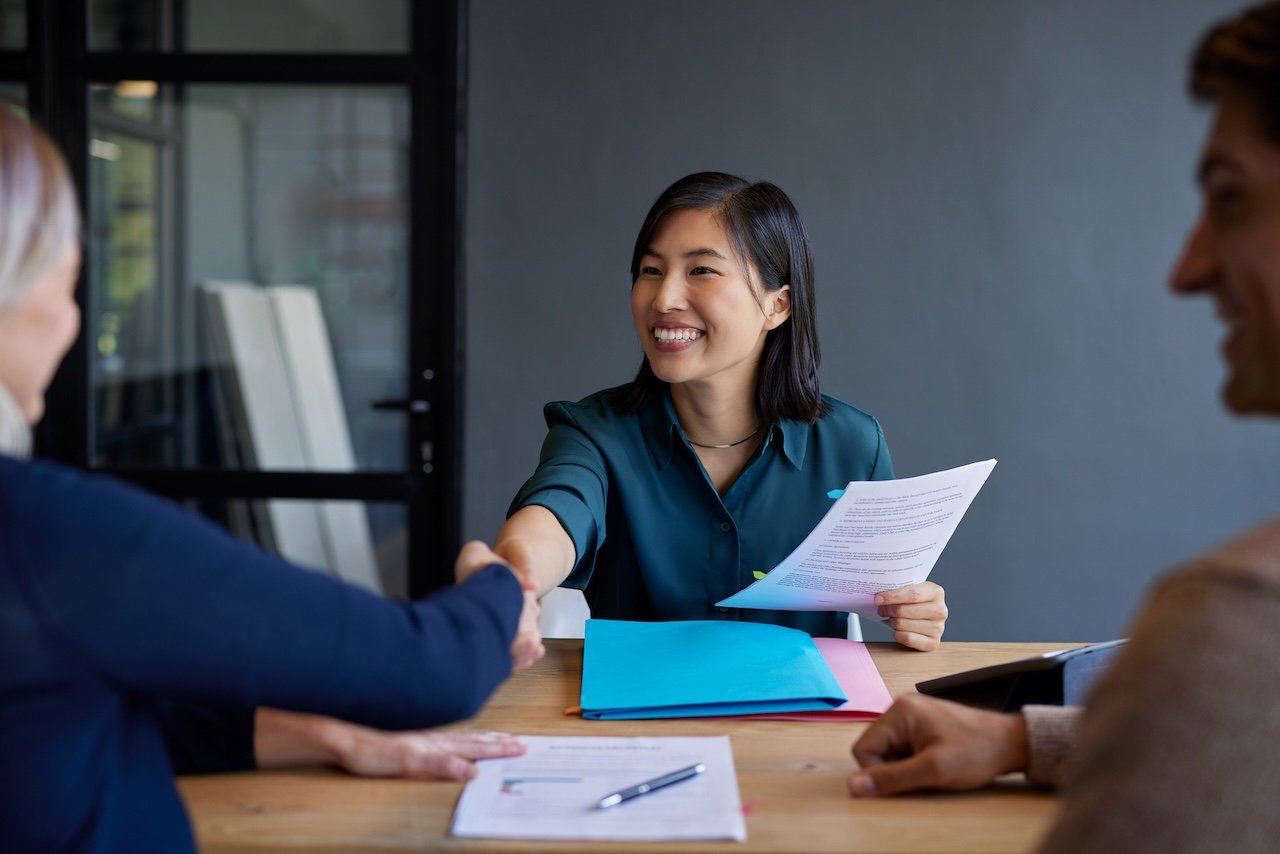 50 Must-Know Business English Idioms and Phrases for ESL Learners